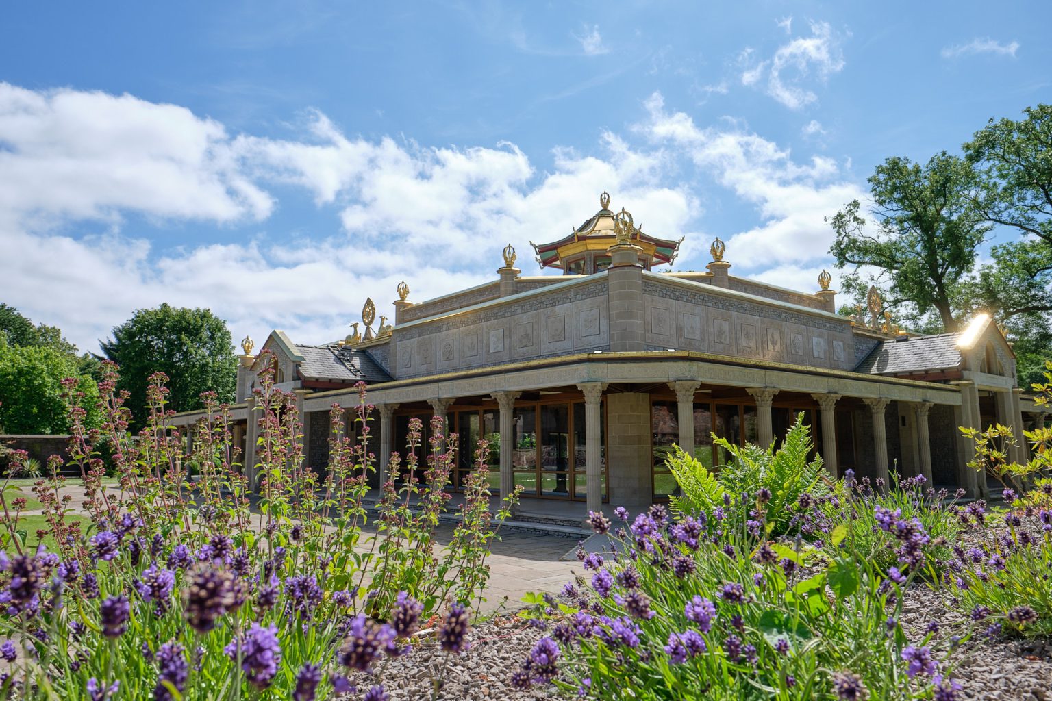 Manjushri Kadampa Meditation Centre - International Meditation Centre ...